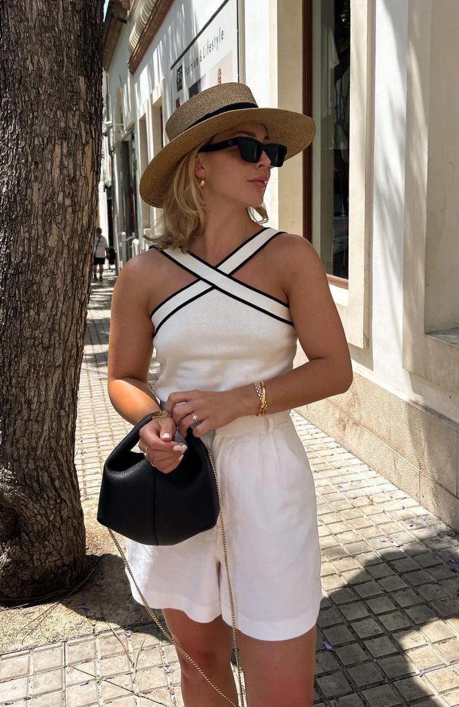 10 Basic Etiquette Rules Everyone Should Know